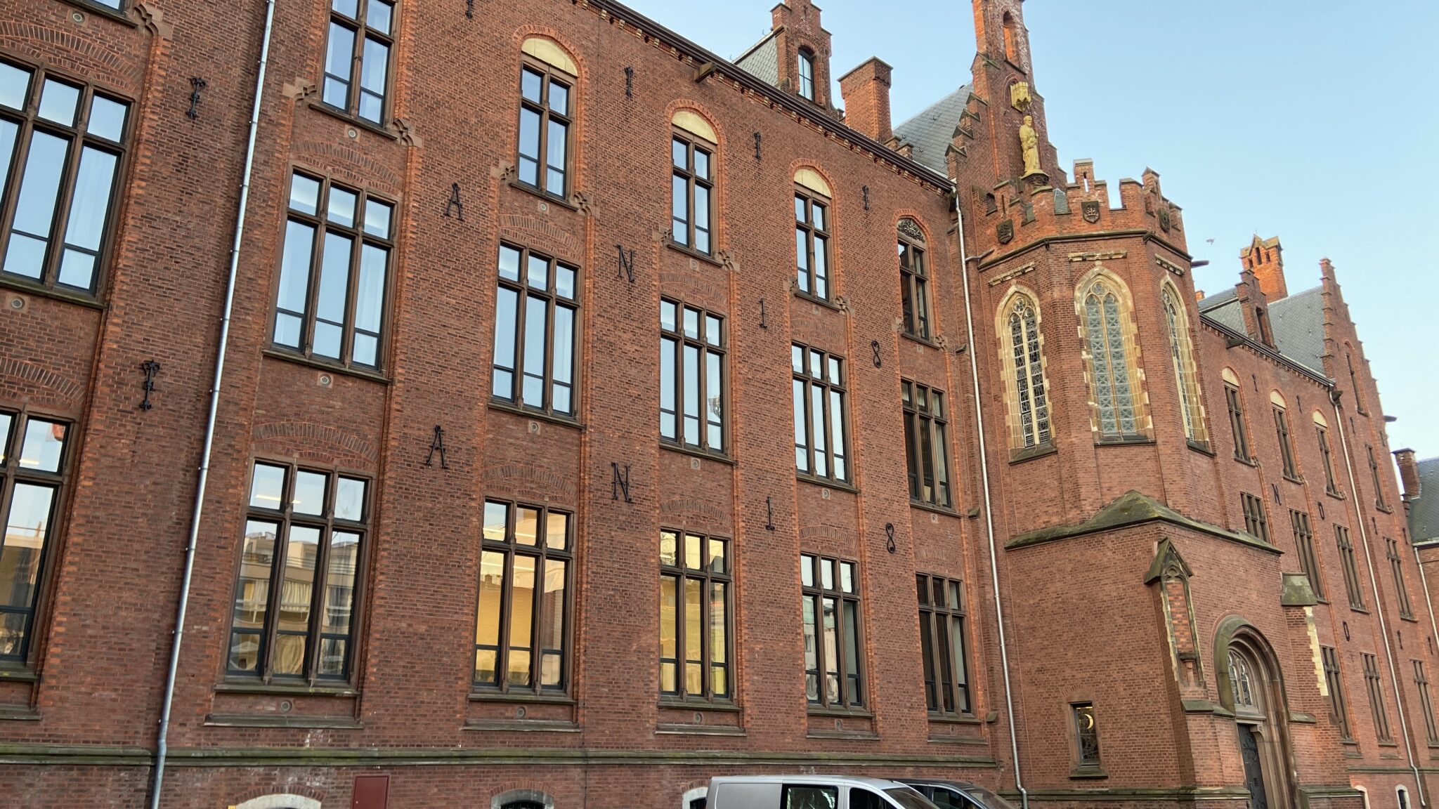 Onze school in beeld | Virga Jessecollege - eerste graad
